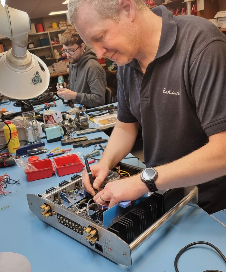 Classic HiFi: Alchemist Forseti APD 15A Integrated Amplifier - Audiograde