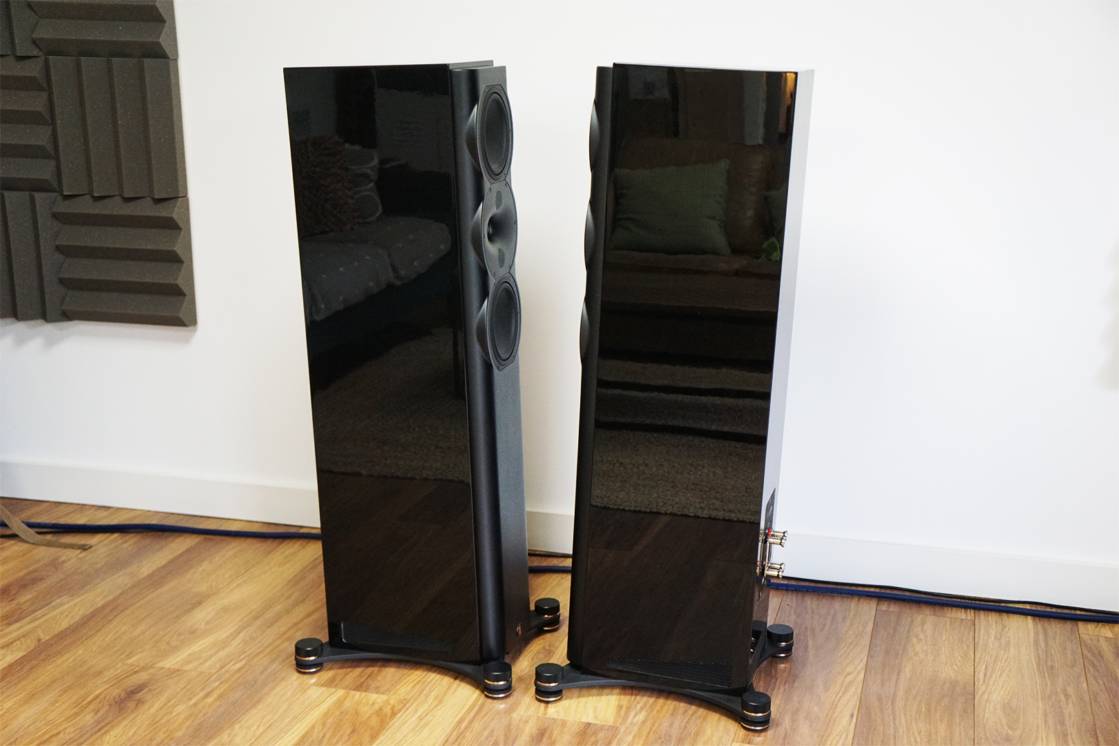 Perlisten R5t floorstanding loudspeaker - Audiograde