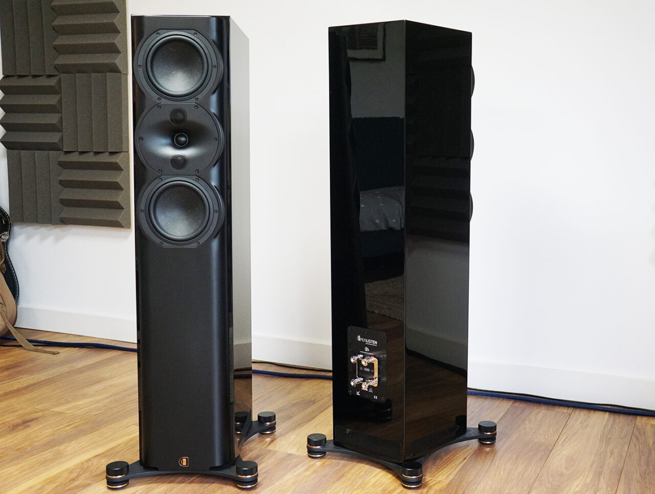 Perlisten R5t floorstanding loudspeaker - Audiograde