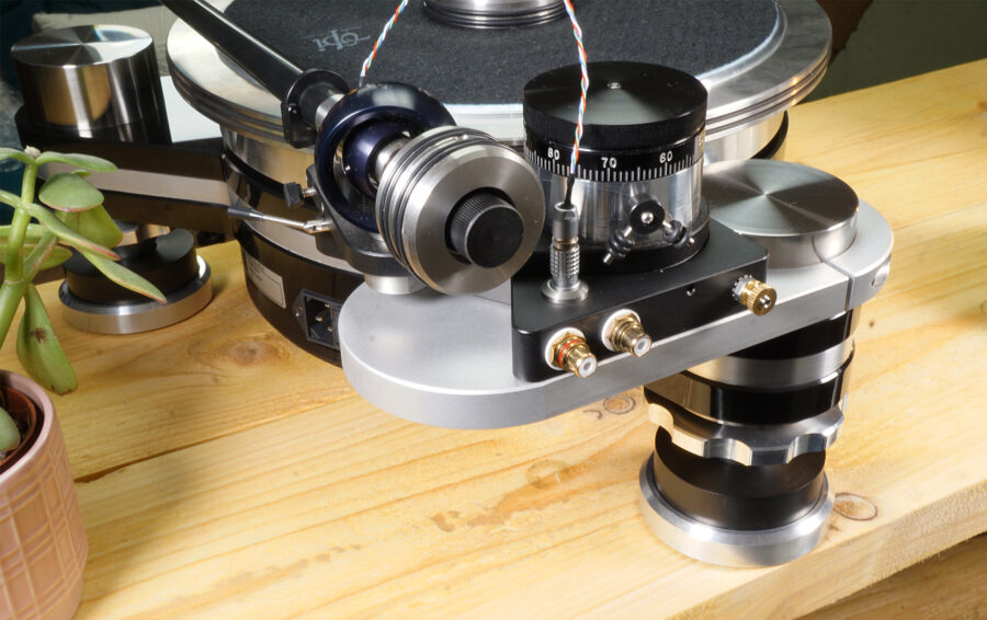 VPI Avenger Direct turntable review - Audiograde