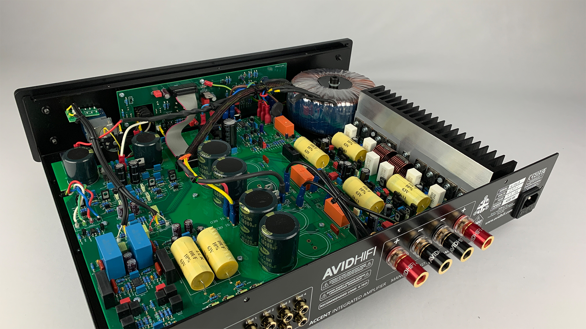 AVID Accent integrated amplifier review - Audiograde