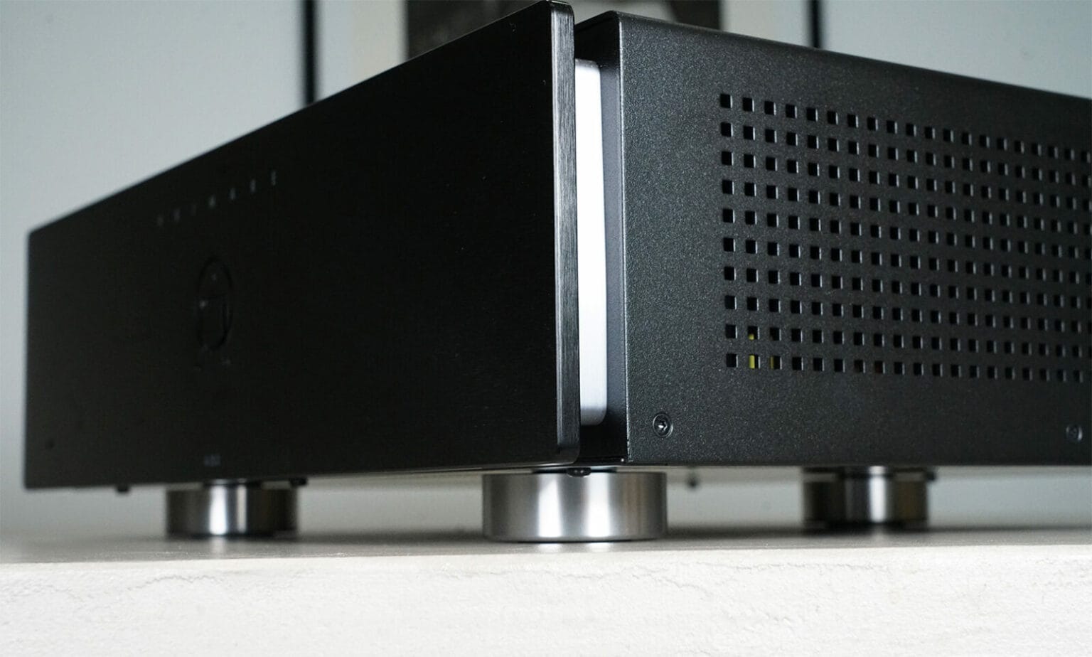 Primare PRE35 Prisma and A35.2 amplifiers review - Audiograde