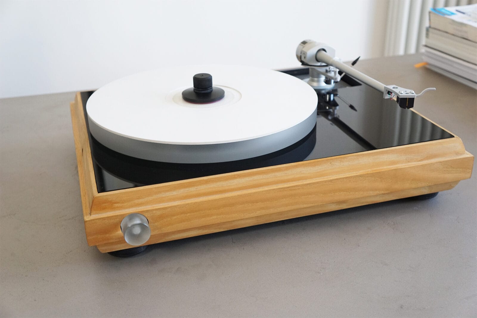 Classic HiFi: Pink Triangle Export GTi turntable - Audiograde