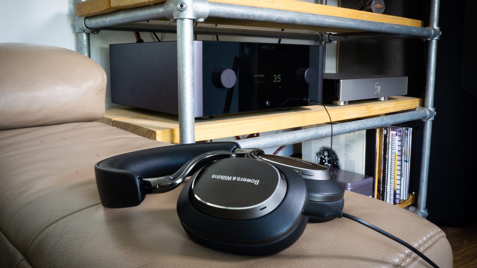 Bowers & Wilkins Px8 S2 headphones review - Audiograde